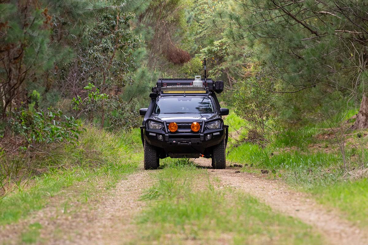 Light Bars vs. Spotlights: What's Right for You? - Sandgate Auto ...